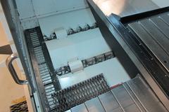 Haas VF-6SS CNC Vertical Vertical Machining Center with Renishaw ...