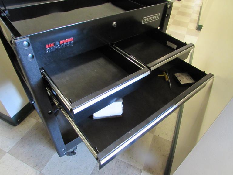 Ball bearing griplatch tool box store