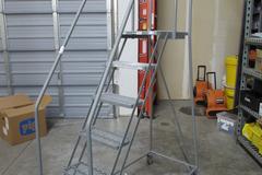 Machines Used | Uline Rolling Warehouse Stair, 450 CAP, 16" Wide ...