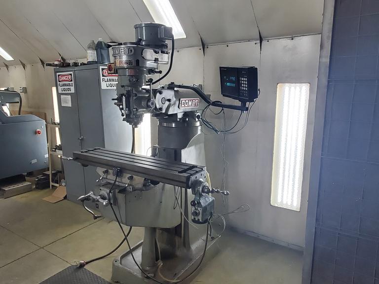 Comet Vertical Mill w DRO | Machines Used