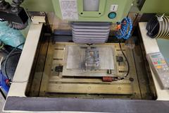 Makino EDNC 43-A8MA CNC Sinker Type EDM (Electrical Discharge Machine ...