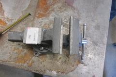 Machines Used | Masterforce 6" Bench Vise