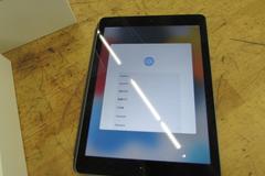 Machines Used | IPad with Wifi and Cellular - Box Says 128GB- with Box ...