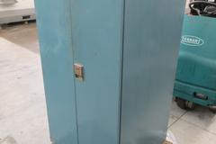 Machines Used | Lista 2-Door Locking Storage Cabinet with (5 ...