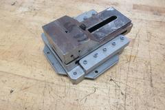 Machines Used | Mecatool GPS 240mm Pallet with 5" Tool Makers Vise Mounted