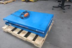 Machines Used | Bishamon Lift2K Electic Over Hydralic Lift Table, 39 ...
