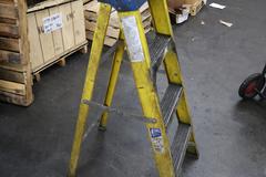 Machines Used | Werner 4' Step Ladder, 250lb Capacity