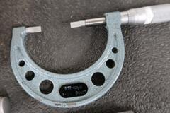 Machines Used | Micrometers Including 0-1", 1-2" and 3-4" Blade Mics ...