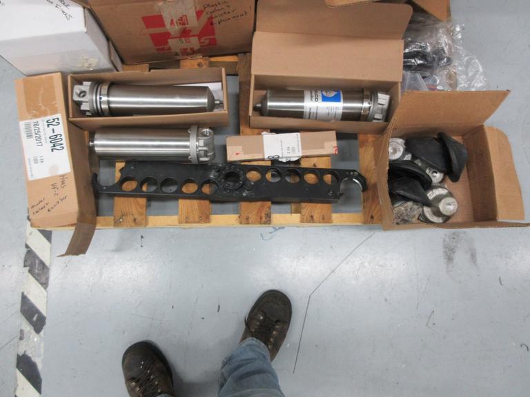 Machines Used | Pallet of Haas Machine Tool Accessories, Consumables ...