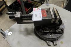 Machines Used | Universal Vise & Tool 3.5" Tilt/Swivel Machine Vise ...