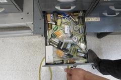 Machines Used | Ekonogage Pin / Plug Gage Cabinets with Metric Pin ...