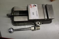 Machines Used | Kurt D40A 4" Machine Vise w Steel Jaws and Handle