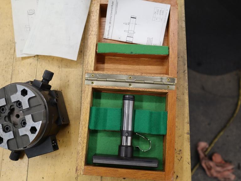 Machines Used | System 3R Hydraulic Chuck w Control and Stem - As Shown