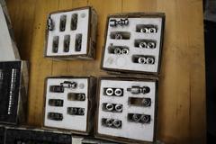 Machines Used | System 3R JR Coins and Adapters