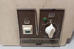 Machines Used | Bransonic 221 Ultrasonic Cleaner