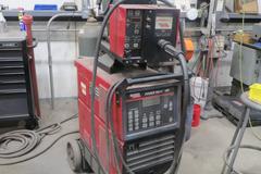 Machines Used | Lincoln Power Wave 450 Welder with Lincoln Synergic 7 ...
