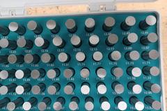 Machines Used | Meyer Class Z- 7.73-12.71mm Pin Gage Set