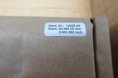 Machines Used | Hexagon Ceramic Calibration Spheres (3), with Bases. 25mm