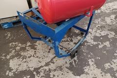 Machines Used | (2) Ironton 10 Gallon Portable Air Tanks with Vestil ...