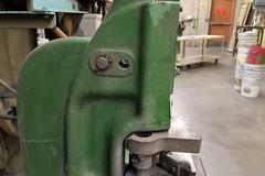 Machines Used | Famco Kick Press with 6-1/4" Daylight