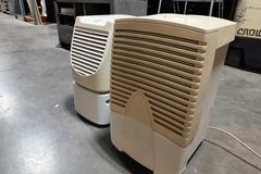 Machines Used | Dehumidifiers, (2)