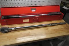 Machines Used | CDI 10005MFRMH Micrometer Torque Wrench: 1" Drive Size ...
