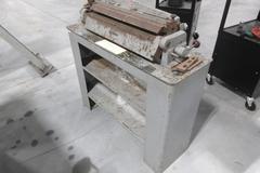 Machines Used | Berkroy B90 24" Finger Brake on Stand
